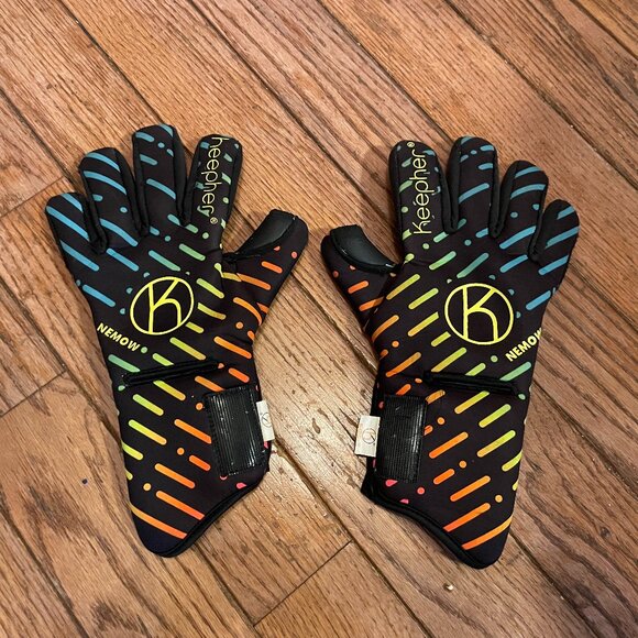 Keepher | Accessories | Childrens Teens Unisex Keepher Soccer ...